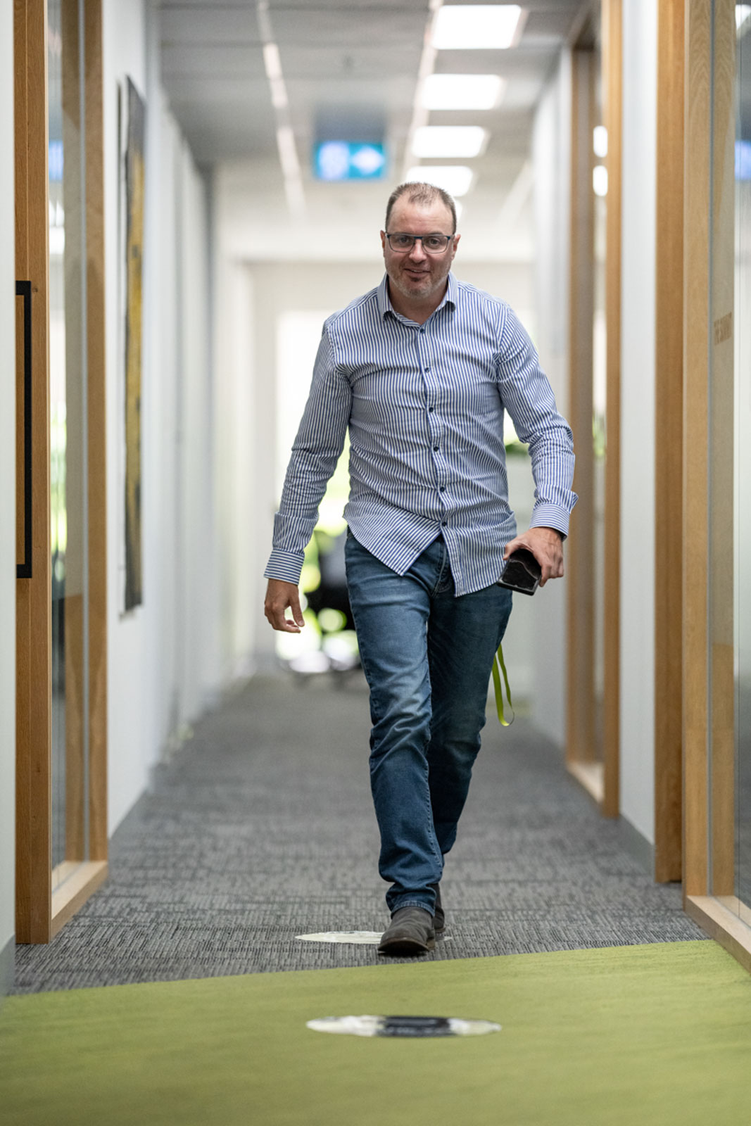 Corporate Photography Melbourne - Linear Media