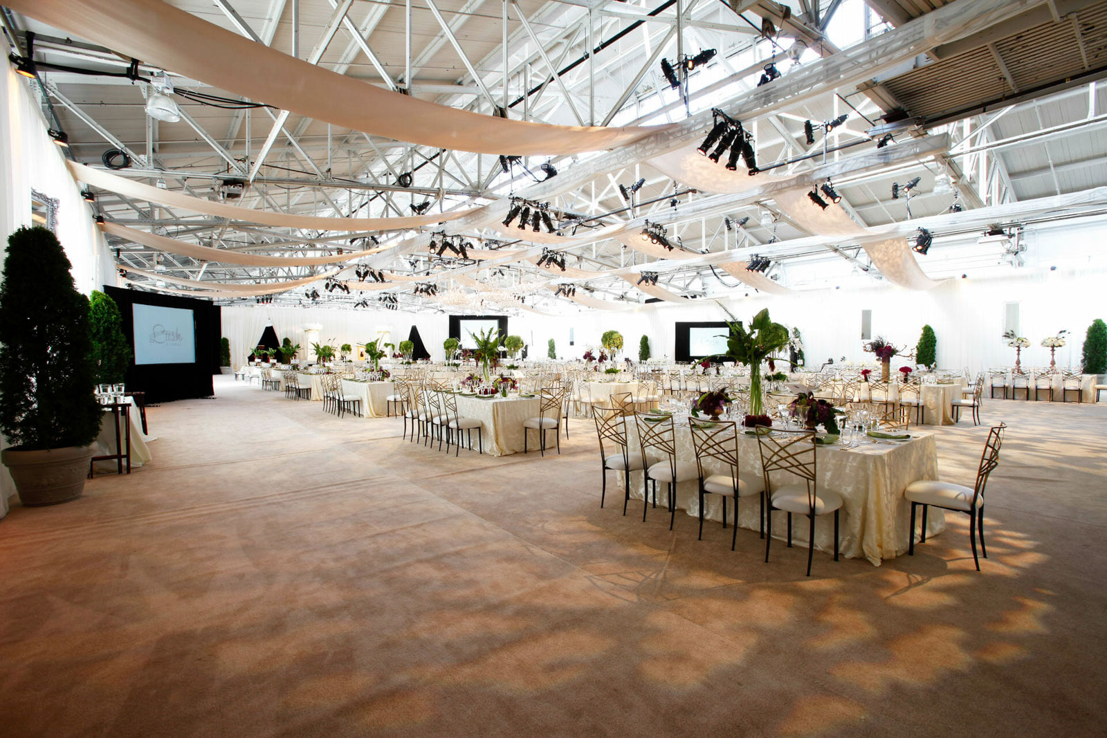 Corporate Photography Melbourne - Linear Media